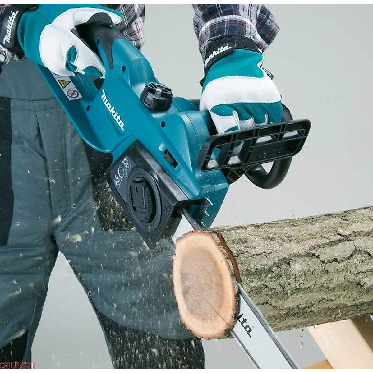 Makita UC3041A Chainsaw 30 cm, 1,800 W, Black, Blue, 13 x 260 mm