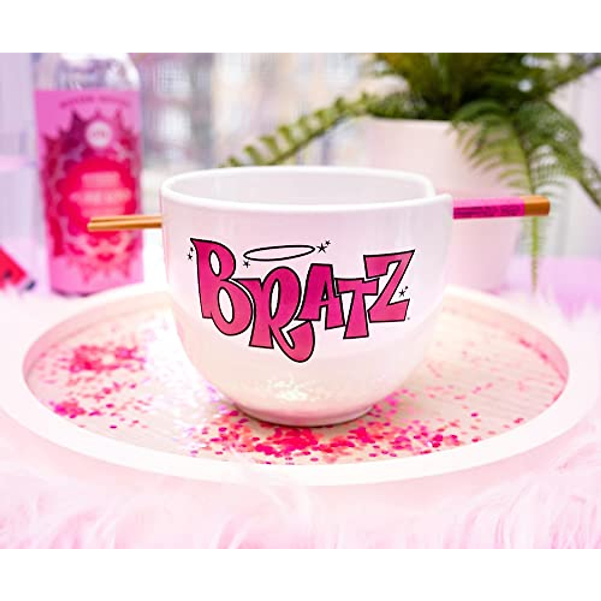 Bratz 20-Ounce Ceramic Ramen Bowl and Chopstick Set