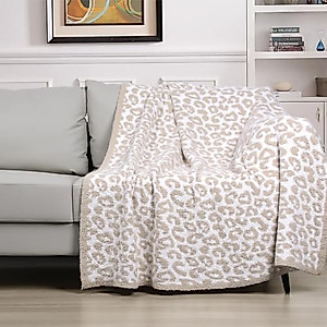 Leopard Knitted Throw Blanket Super Soft Cozy Warm Microfiber Leopard Print Blanket 60"x80"Lightweight Fluffy Reversible Beige Cheetah Print Blanket for Couch Sofa Bed Travel