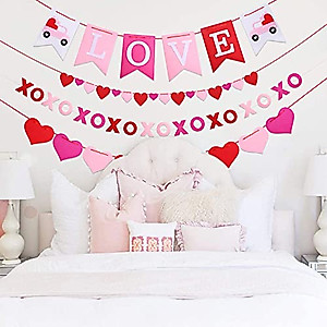 Valentines Day Decor Felt Heart Garland Banner Decorations for Home Mantel Classroom Party Anniversary Wedding Wall Decorations