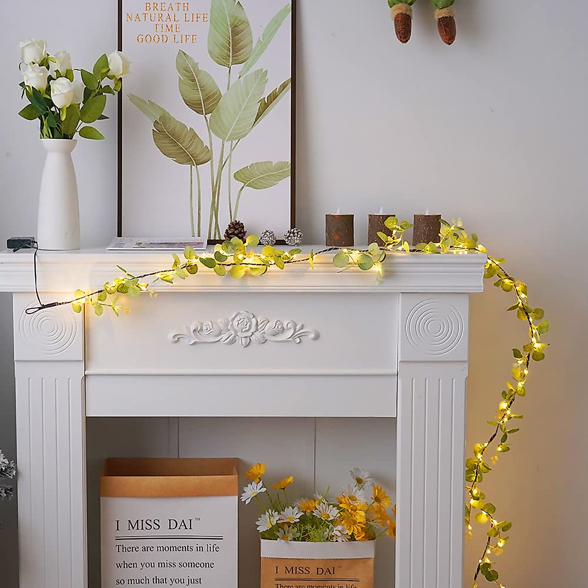 Lighted 80 LED Eucalyptus Garland Battery Operated 6.2FT Artificial Greenery Twig Vine Lights for Wedding Party Room Christmas Spring Decoration Indoor Outdoor