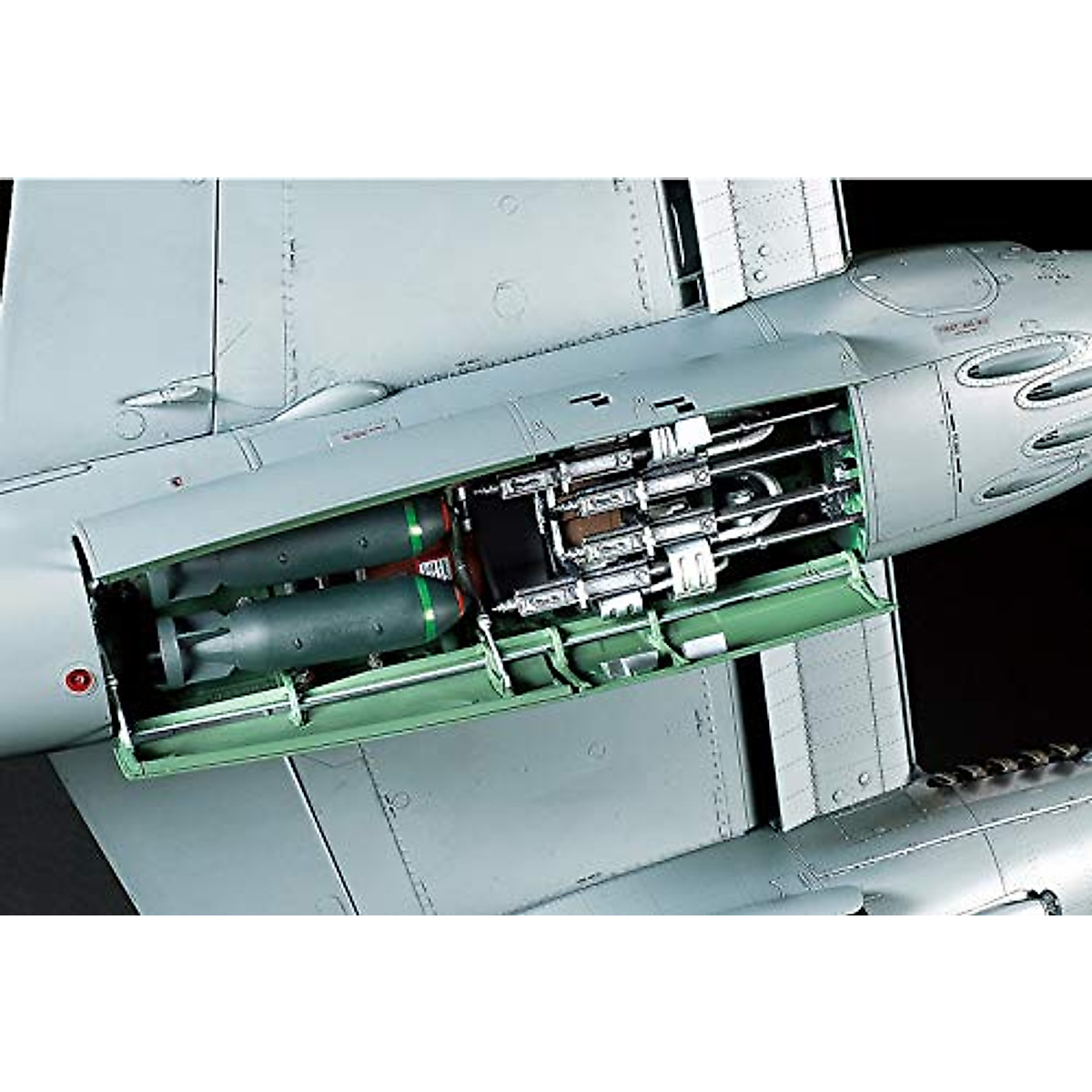 Tamiya 60326 1/32 De Havilland Mosquito FB Mk.VI