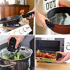 CHEFBEE 3PCS Silicone Trivet Mat - Trivets for Hot Dishes, Table, Countertop, Non-Slip Heat Resistant Modern Kitchen Trivets, Teapot Trivet - Flexible Black Trivet Set