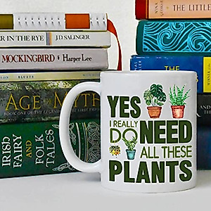 Babimarkeebei Funny Standard Plants Lover Gifts for Women Mom Plant Gifts Plant Addict Coffee Mug for Crazy Plant Lady Men Plant Themed Gift for Christmas Birthday All I Need is Plants Cup Spoon