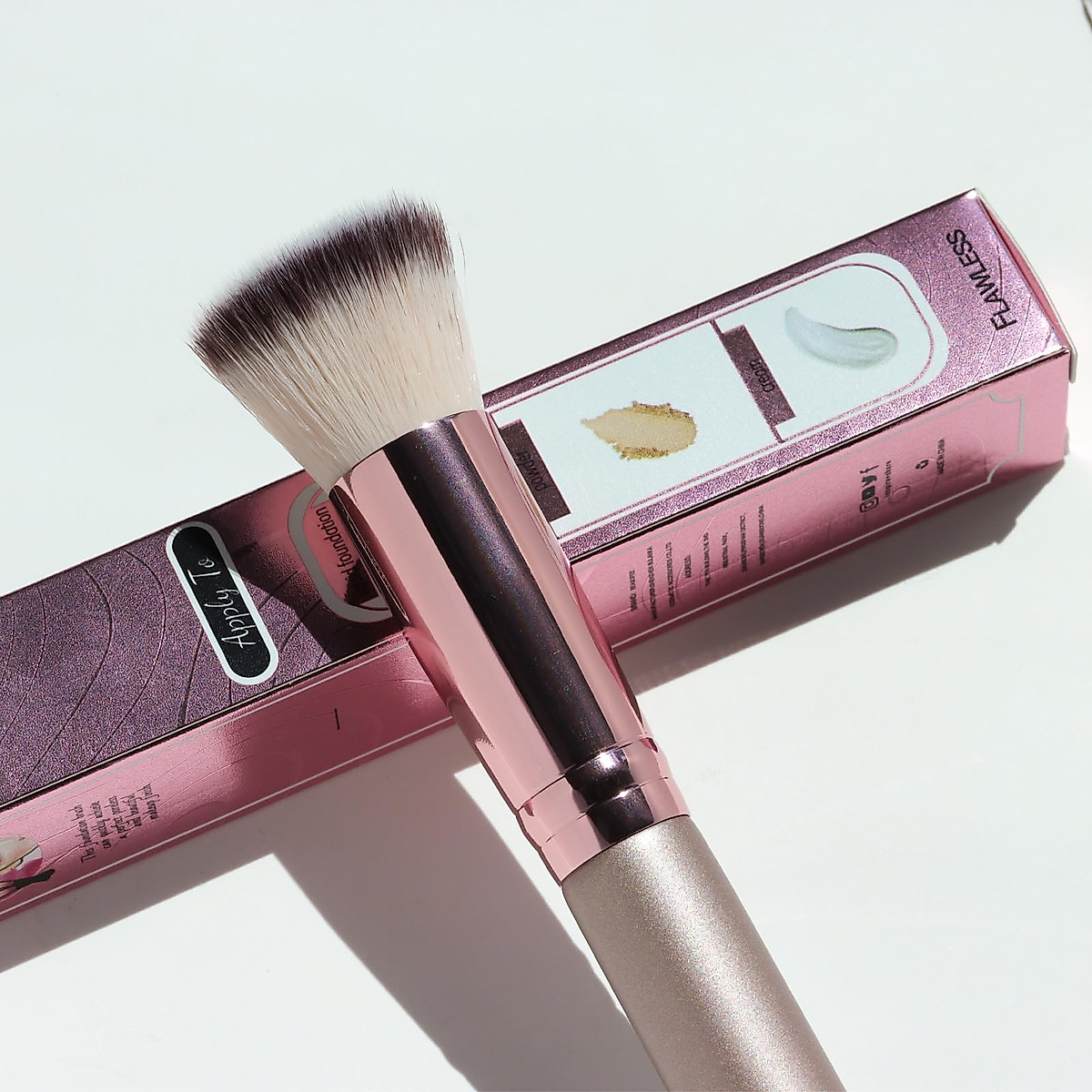 Foundation Brush Flat Top Makeup Foundation Brush Small Top Premium Durable Kabuki Makeup Brush Perfect for Flawless Powder and Cream,Buffing, Blending Liquid,Blending,Concealer Makeup Face Brush