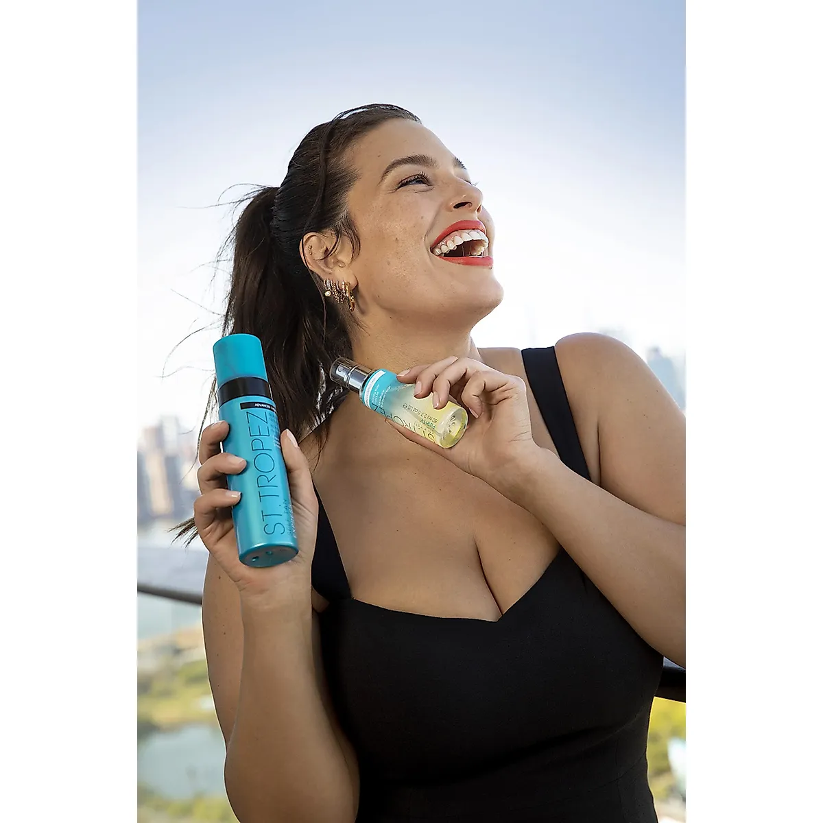 St.Tropez Self Tan Express Mousse, Fast Acting Fake Tan, Develops in 1-3 Hours, Streak-Free Finish, Vegan, Natural & Cruelty Free, 3.4 Fl Oz