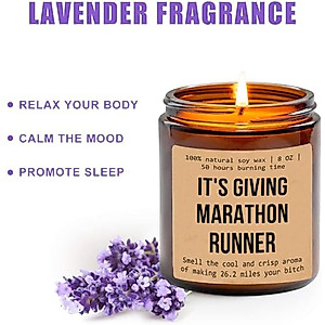 It's Giving Marathon Runner Candle - Gift for Marathon Runner - Marathon Gift - Marathon Decoration Candle - Gift for Him Her