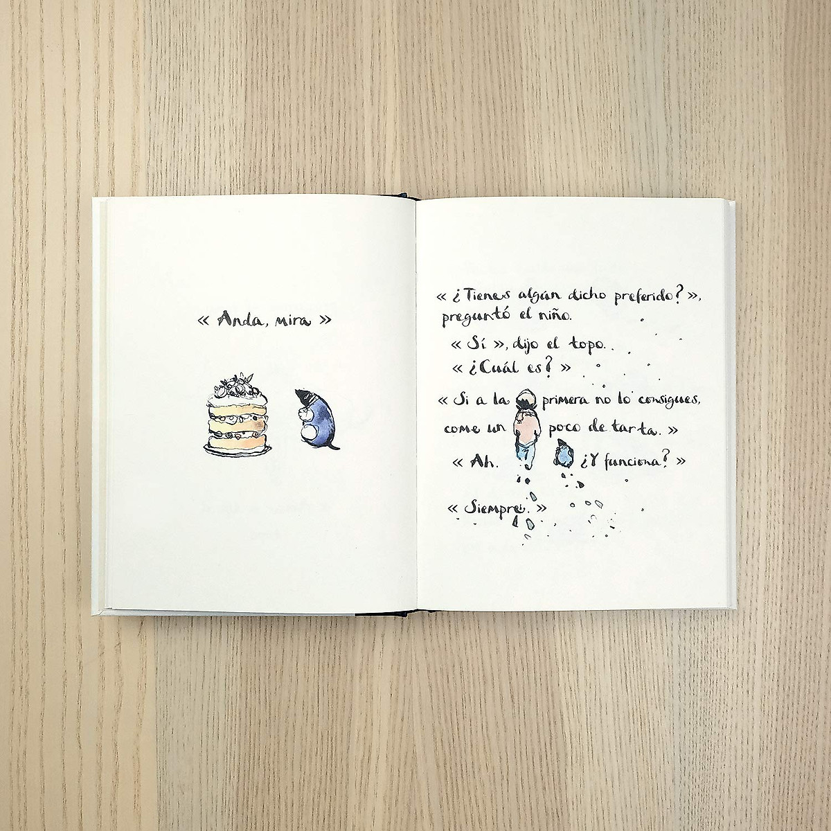 El niño, el topo, el zorro y el caballo / The Boy, the Mole, the Fox and the Horse (Spanish Edition)