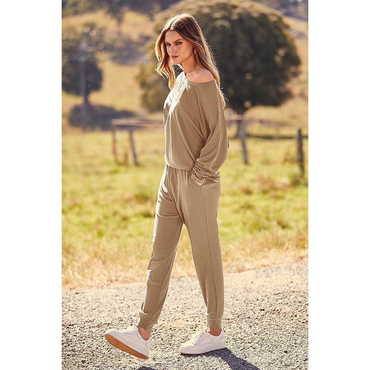 PRETTYGARDEN Women's Fall Fashion Outfits 2 Piece Sweatsuit Long Sleeve Pullover Long Pants Ribbed Matching Lounge Set (Khaki,Medium)