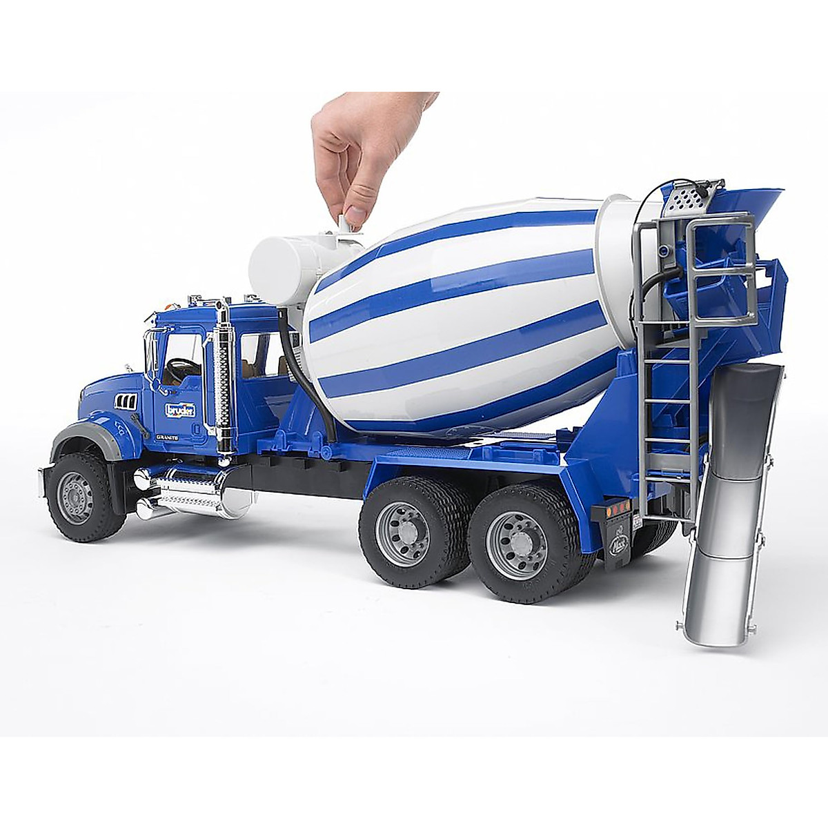 Bruder 02814 Mack Granite Cement Mixer Truck