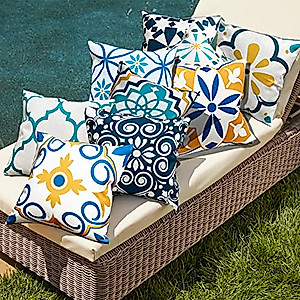 EastTree Outdoor Pillow Covers Pack of 2 Outdoor Indoor Waterproof Pillows Boho Decorative Throw Pillow Cover for Patio Furniture Garden, 18 x 18 inches Blue Print