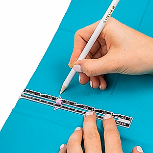 SINGER 01512 Beginner's Sewing Kit, 130 Pieces,