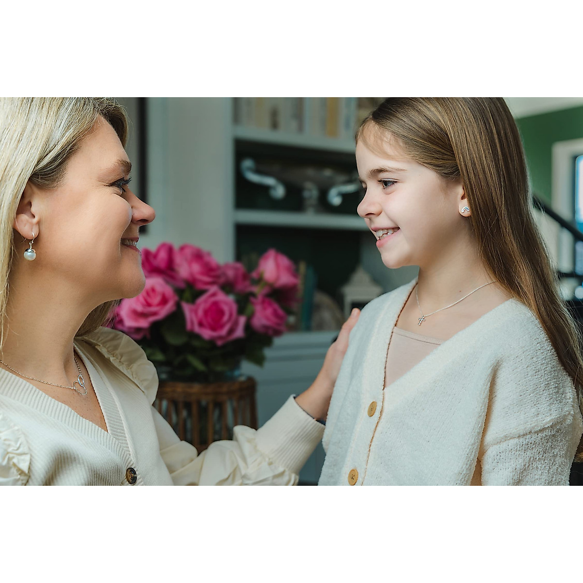 EFYTAL Small Cross Necklace for Women, Sterling Silver Dainty CZ Cross Necklace for Women, First Communion Gifts, Confirmation Gifts for Teen