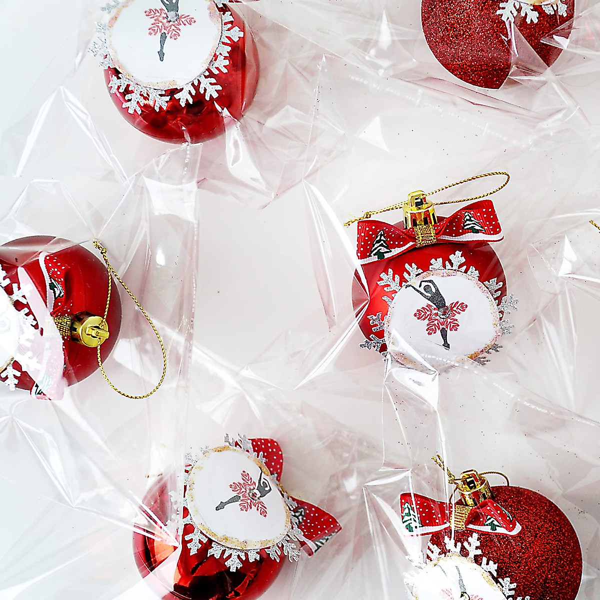 Morepack Cookie Bags for Gift Giving,Self Sealing Cellophane Bags 4x4 Inches,Clear Resealable Cellophane Bags Self Adhesive Individual Cookie Bags for Packaging 200Pieces