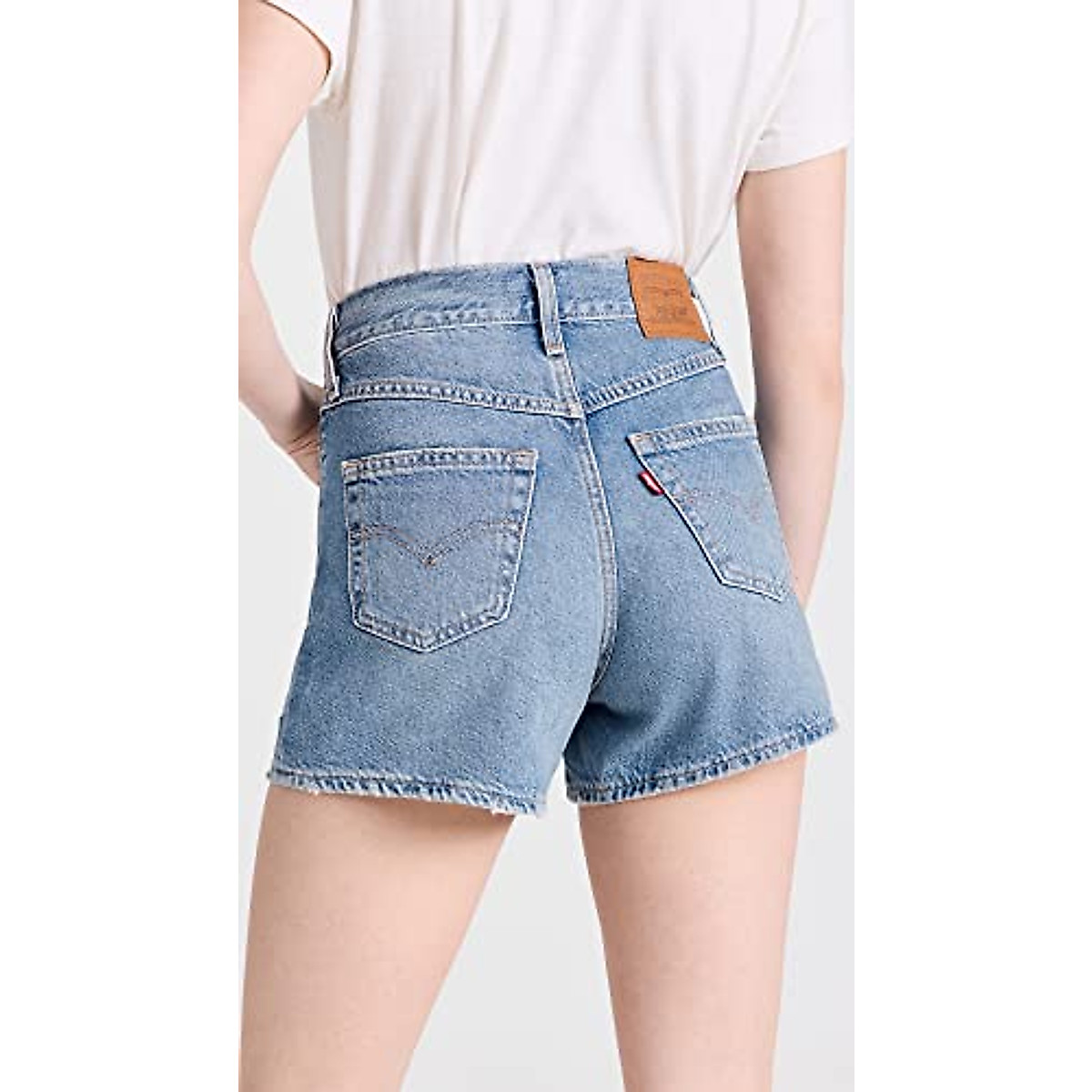 Levi's Women's 80s Mom Shorts, Chatterbox, Blue, 26