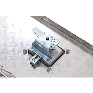 Dee Zee DZ67 Brite-Tread Aluminum Topsider Tool Box