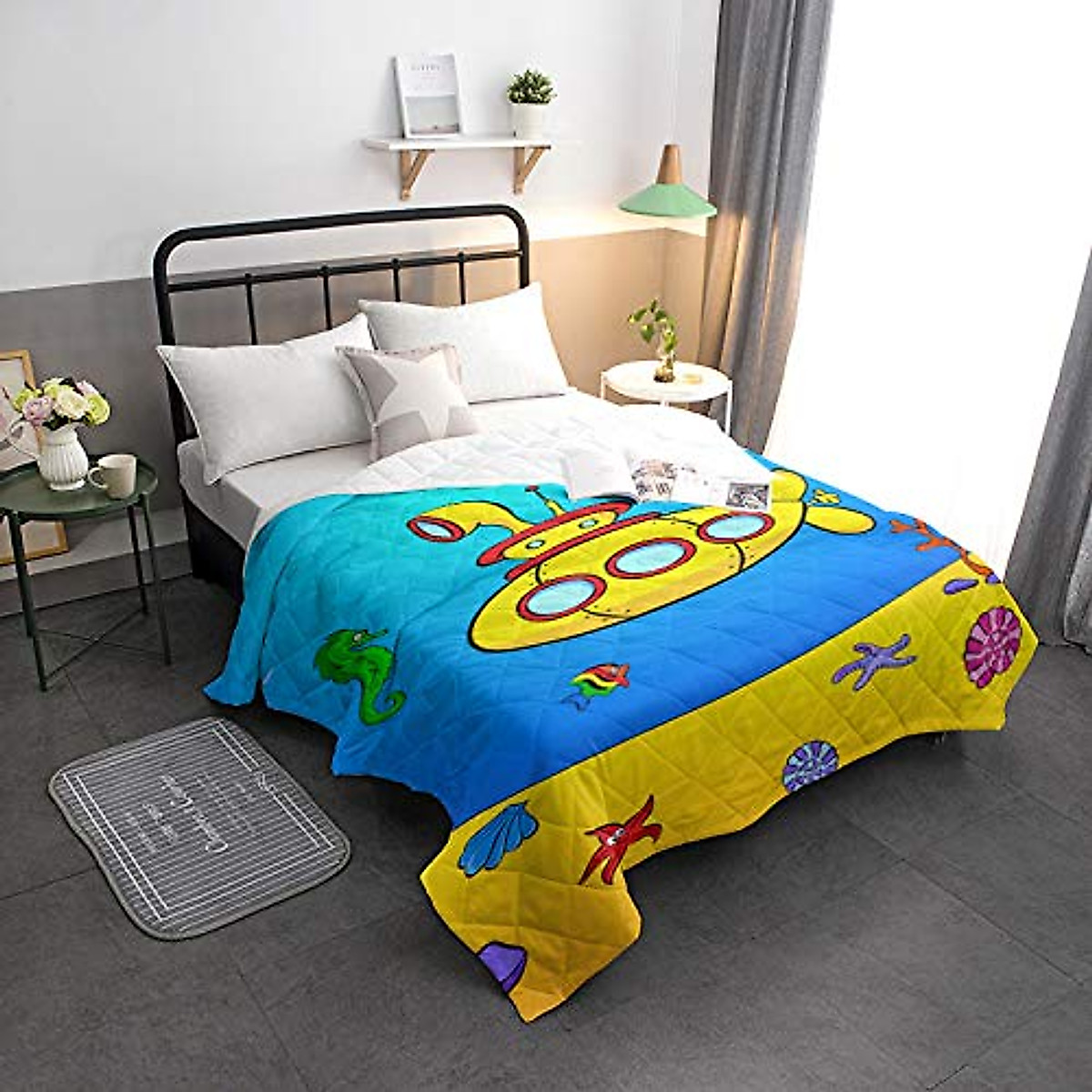 Arts Language Cool Summer Bedspread Quilt Yellow Submarine Underwater All-Season Comforter Duvet Insert or Stand-Alone Comforter, Comfortable Air Conditioning Bed/Sofa Blanket for Adults Kids 82x85in