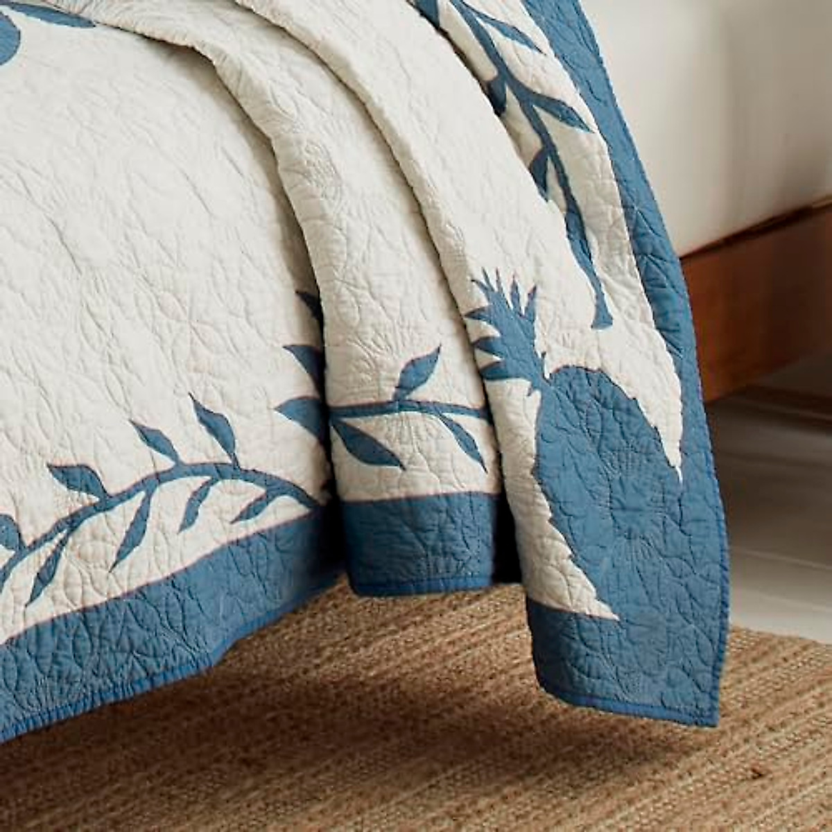 Tommy Bahama - King Quilt, Soft Cotton Bedding, Coastal Bedding Set, Oeko-Tex Certified (Aloha Pineapple Blue, King)