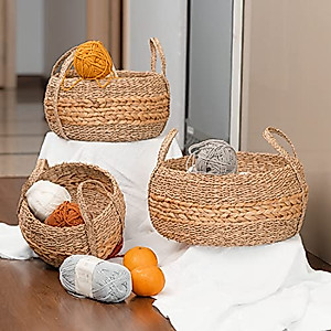 LiLaCraft Set 3 Natural Woven Storage Basket for Organizing, Wicker Baskets, Braided Seagrass Storage Baskets for Laundry, Bedroom, Living Room, Office - Set 3 Different Sizes Stackable Natural Bins