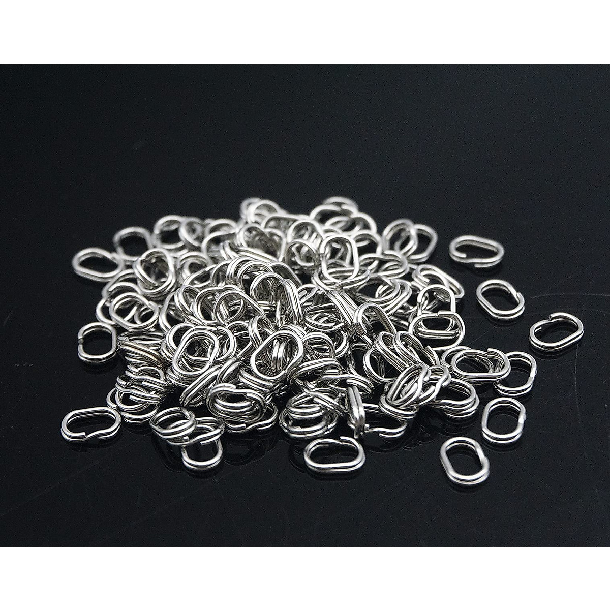 HTHYLURE 100Pcs Fishing Split Rings Stainless Steel Fishing Oval Split Rings Swivel Snap Carp Fishing Tackle Chain Connector Heavy Duty Split Rings Size Wire Diameter 0.6mm 0.7mm