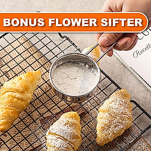 Flour Sifter, 3 Cup Sifter for baking, Stainless Steel Flour Sifter for Baking Cakes, Pastries, Pies, Cupcakes and Desserts, Powdered Sugar Shaker Duster, With Hand Press Design