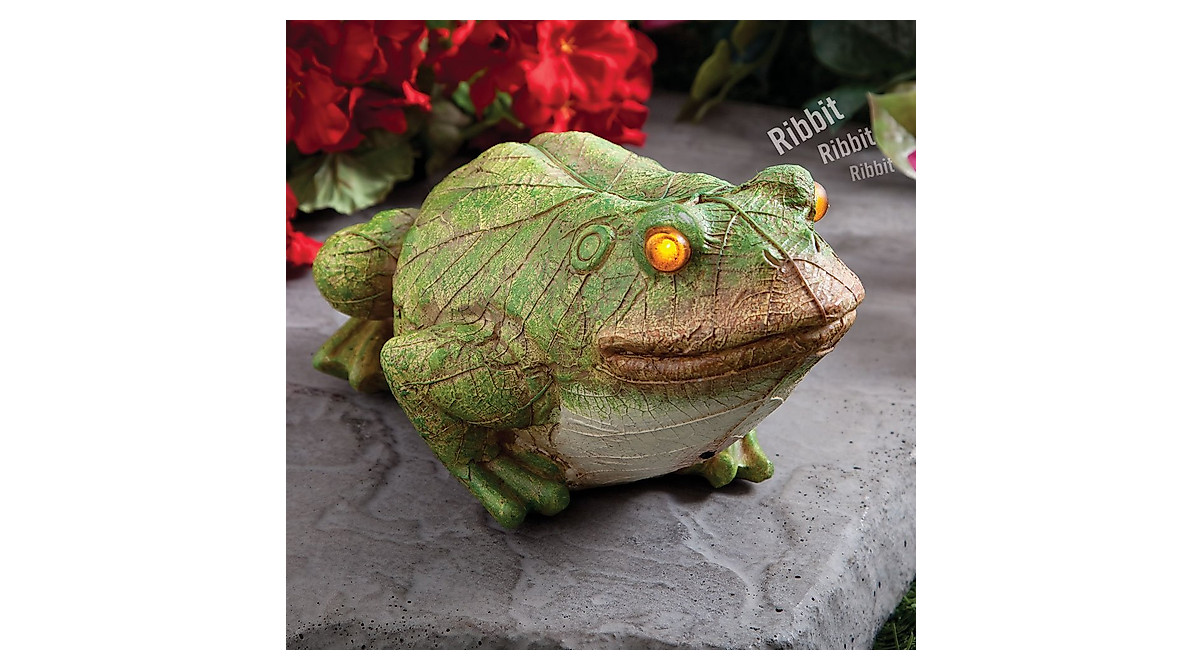 Frog Motion Sensor Statue - Fun Garden Decor