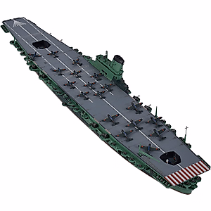 Tamiya 1/700 WWII Japanese Aircraft Carrier Shinano