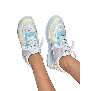 WDIRARA Women's Colorblock Lace Up Front Skater Round Toe Shoes Casual Sneakers Multicolored CN38