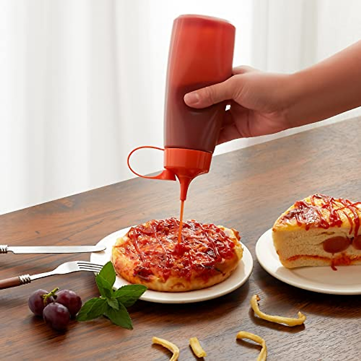 Premium 6 Pack 16 oz Plastic Condiment squeeze Bottles with Squeeze Top,Food Grade Squirt Bottle for Sauces,Hot Sauces,Syrup,Oil Dispenser,Salad Dressings Container,with extra 8 Chalk Labels and 1 Pen