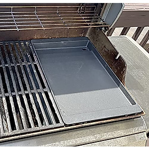 Shengyongh CC7658 (1-Pack) 17"L Cast Iron Grill Griddle for Weber Grill Griddle Spirit 200 300 Spirit II E-210 E-310 Series, Weber Genesis Silver B C 1000-5000 Grill Grate