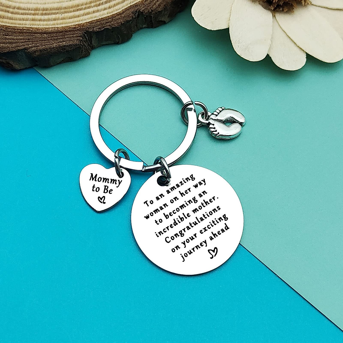 Mom to Be Gift New Mom Keychain Pregnancy Announcement Gift Baby Announcement Jewelry Gifts First Time Mom Gift New Mom Keyring Mother to be Gift Baby Shower Mother Day Gift To An Amazing Woman