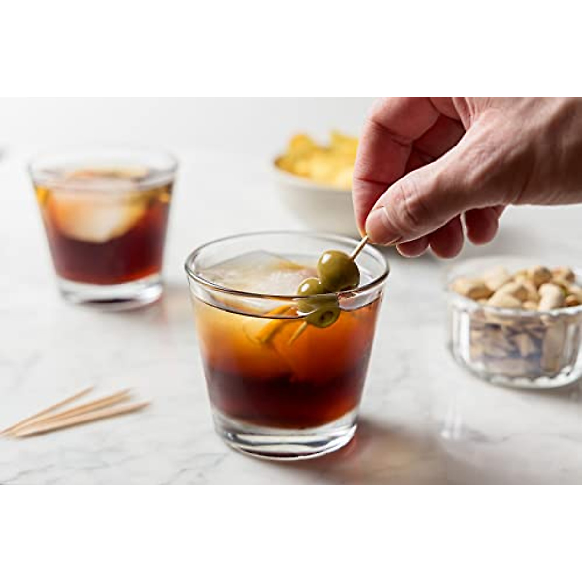 DecorRack 400 Toothpicks 100% Natural Bamboo picks with 2 Reusable Toothpick Holders, BBQ, Holding Small Appetizers, Cocktails, and Crafts, Teeth Cleaning