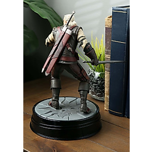 DARK HORSE COMICS The Witcher 3: Wild Hunt Geralt Manticore Figure, Standard