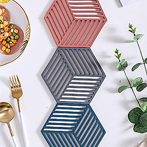 Silicone Trivets Mats for Dishes and Pots, Trivets Hot Pads for Table Countertops, Heat Resistant Trivets, Kitchen Pot Mat Table Decor trivets Pads for Bowl Dish Cooking Dining Set, (3 PCS, Grey)
