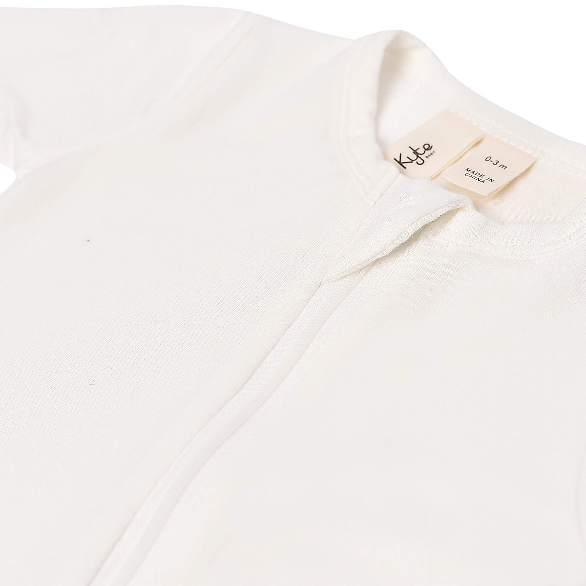 KYTE BABY Unisex Zipper Closure Footies, Rayon Made From Bamboo (6-12 Months, Cloud)