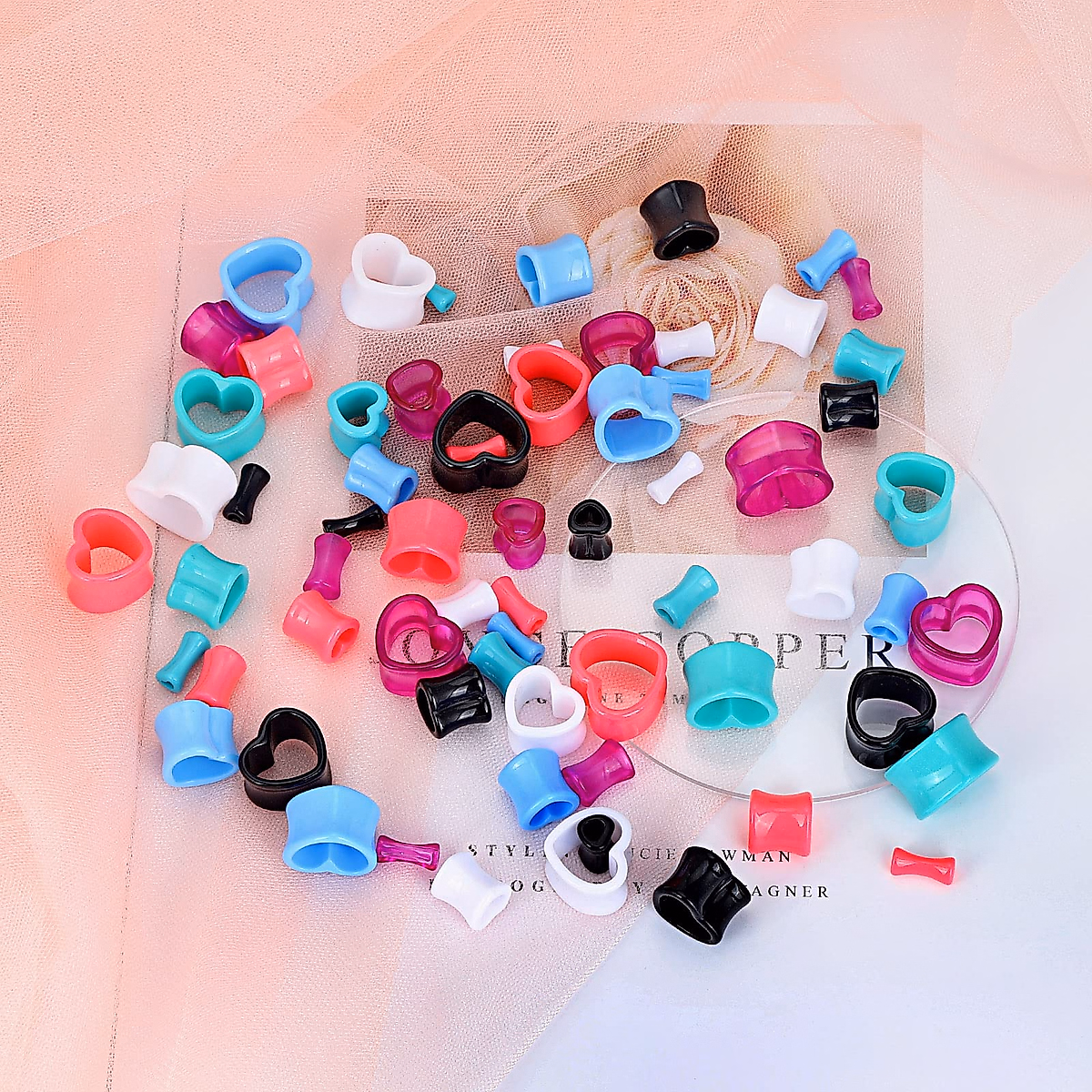 Qmcandy 6 Pairs Acrylic Heart Shape Ear Tunnels Plugs Colorful Gauges for Ears 00g
