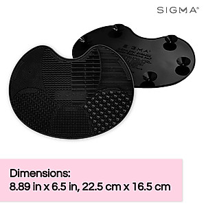 Sigma Beauty Makeup Brush Cleaner Mat – Sigma Spa Express Silicone Makeup Brush Cleaning Mat with Suction Cups for Cleaning Makeup Brushes, Compact Design Fit for Any Travel Makeup Kit (Black)