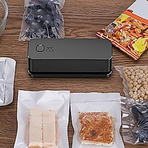 ODSD Mini Heat Sealer, Mini Bag Sealer Heat Sealer, Portable Handheld Bag Resealer Machine for Chip Bags Plastic Bags Food Storage (Black)