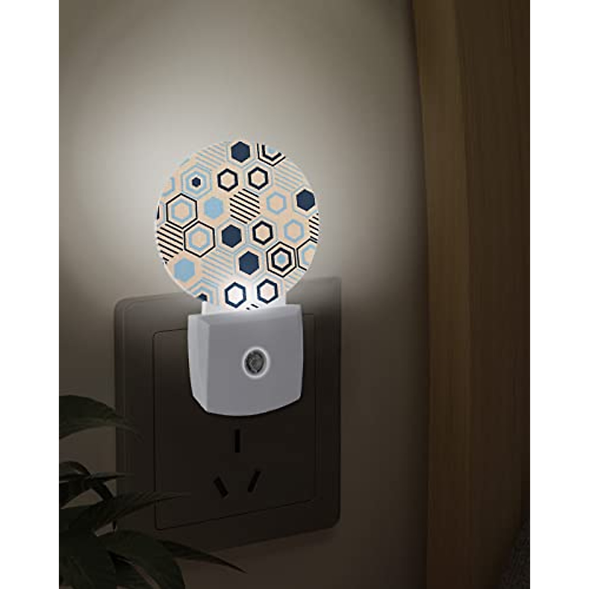 ILYBEEN Minimalist Geometric Blue Hexagon LED Night Lights Plug-in Nightlight with Auto Dusk to Dawn Sensor,Stripe on Burlap Linen Texture Round Lamp for Bedroom,Hallway,Bathroom