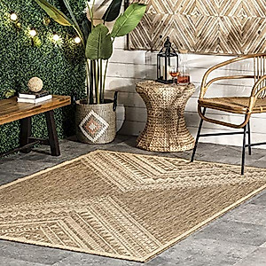 nuLOOM Landry Aztec Indoor/Outdoor Area Rug, 5' x 8', Beige