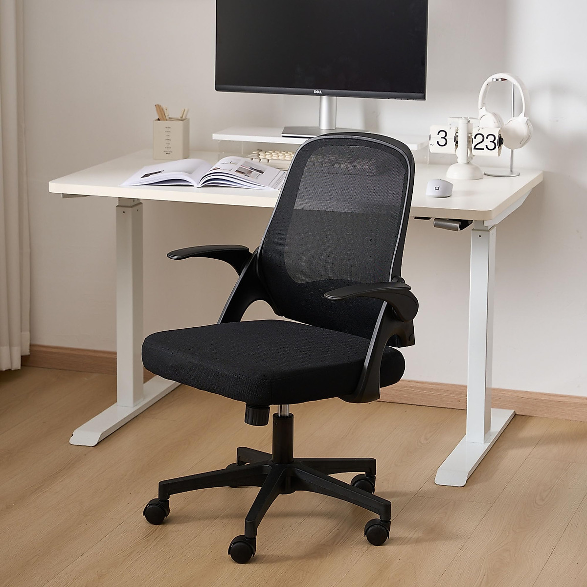 Uneeruiqy Computer Ergonomic Office Chair, Black