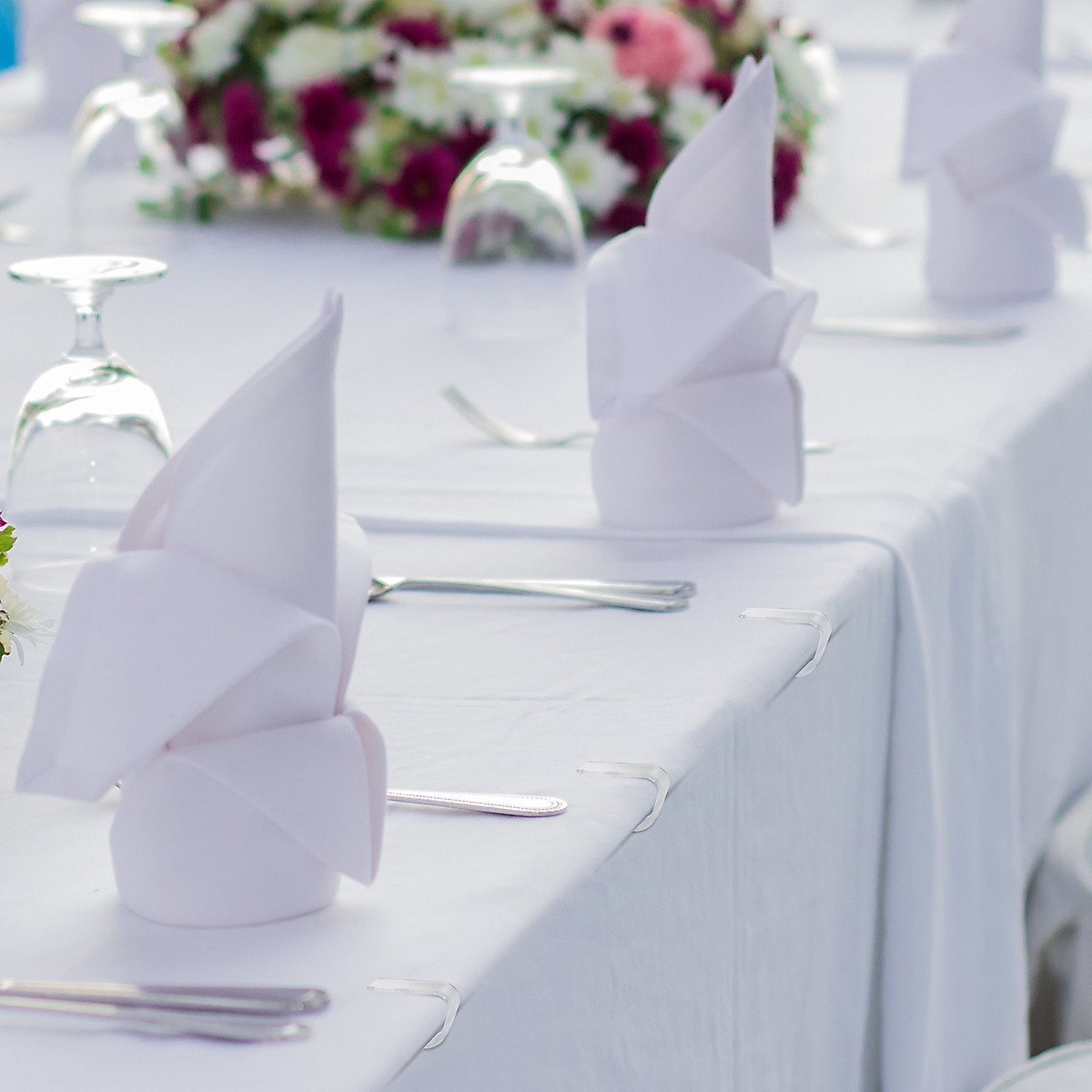 Clear Plastic Tablecloth Clips – Picnicking Accessory - Set of 72