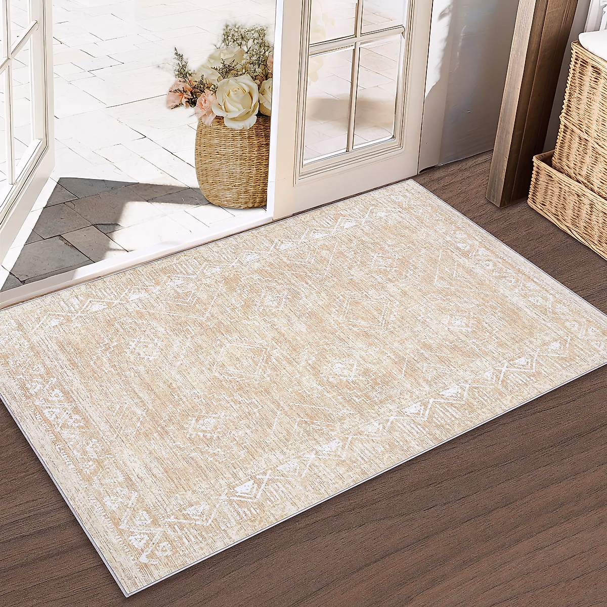 Aoyaomi Moroccan Area Rug 2x3 - Washable Distressed Entryway Rug Non-Slip Small Rug, Soft Low-Pile Geometric Farmhouse Indoor Door Mat Floor Carpet for Entrance Bedroom Kitchen Bathroom (2 x 3, Beige)