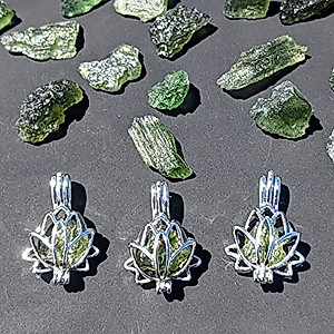 Moldavite/Moldavite Pendant/Moldavite Necklace/Moldavite Jewelry/Moldavite Crystal/Authentic Certified Genuine Moldavite (18 inches)