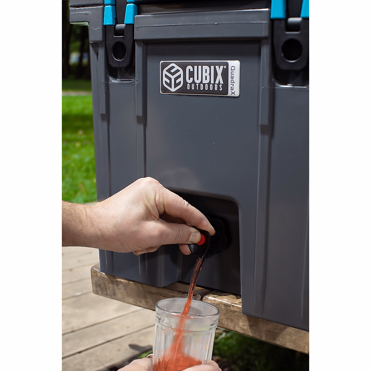 Cubix Outdoors QuadraX 20QT 2-in-1 Beverage Hard Dispenser & Cooler, Portable for Parties, Camping, Beach | Use as Water Jug or Sports Drink Cooler | Cold Retention 5 Days