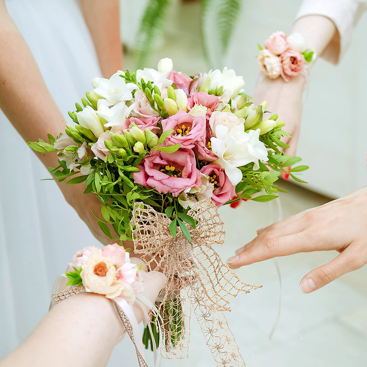 4 Rolls Burlap Ribbon Natural Jute Burlap Lace Mesh Weeding Trim Craft Wrapping Ribbon for Holiday Party DIY Handmade Artist Home Decor Packaging