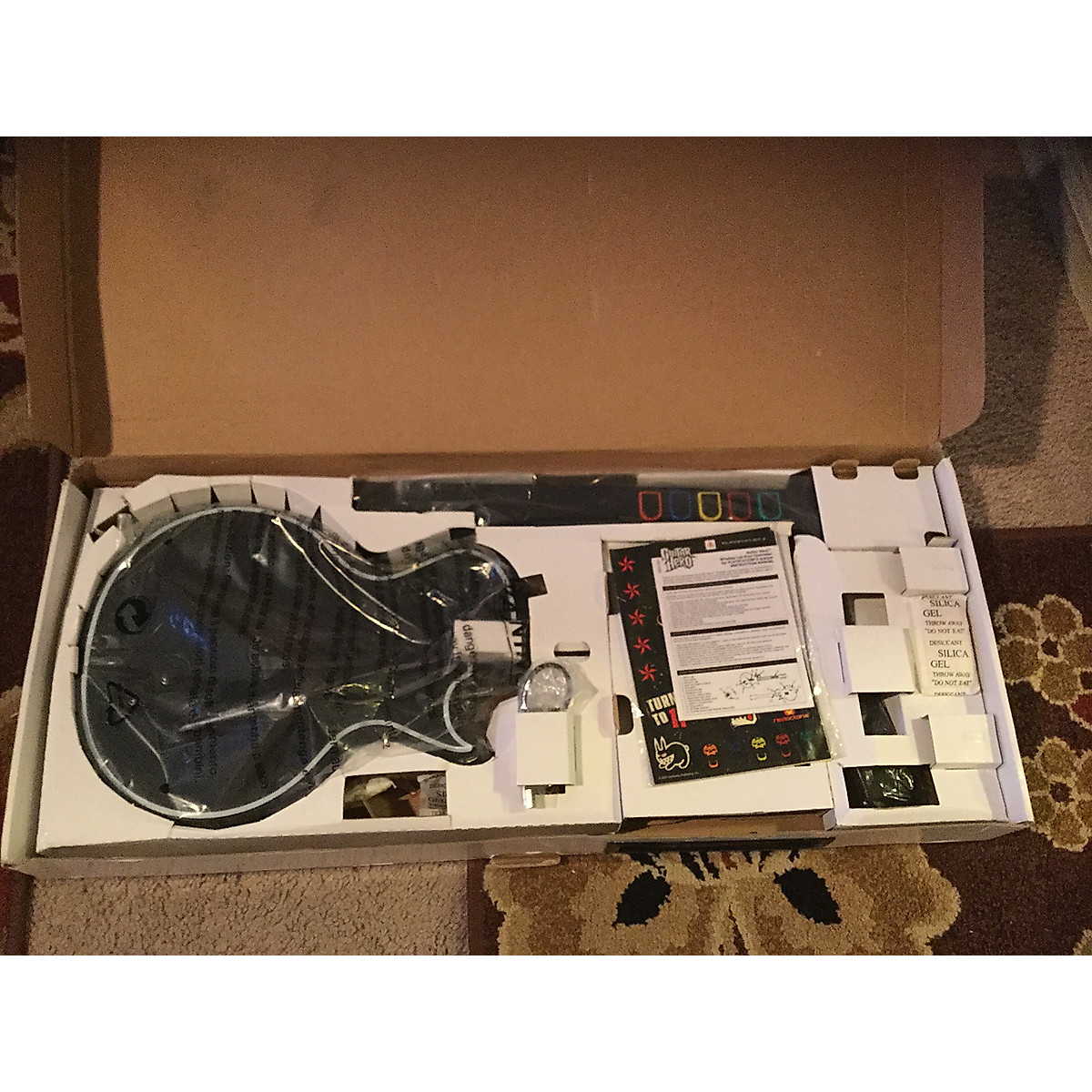 Guitar Hero III: Legends of Rock Wireless Bundle