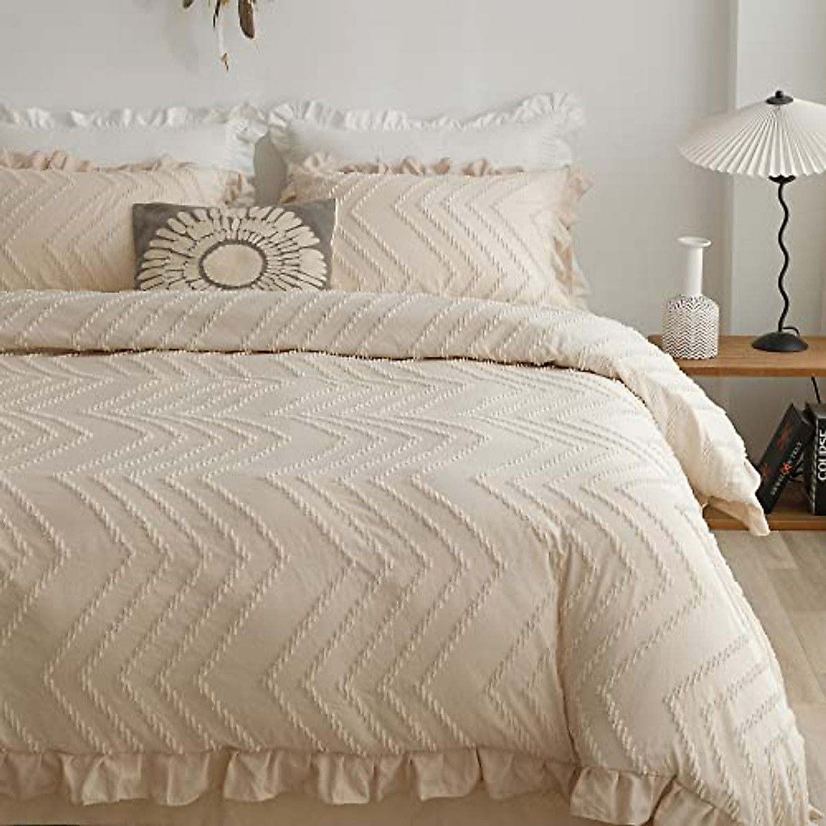 BAHALDEN Tufted Duvet Cover King Sets, Soft and Breathable Comforter Cover with Zipper Closure, Embroidery Boho Bedding with Ruffles, Cream Beige 104x90 inches and 2 Pillowcases