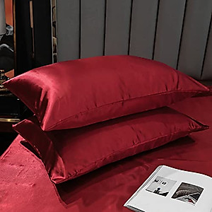3 Pieces Silk Like Comforter Cover Set with Zipper Closure, Microfiber Luxury Breathable Ultra Soft Bedding Duvet Cover Set, Solid Color Modern Quilt Cover Set,Red,Queen(90''x90'')