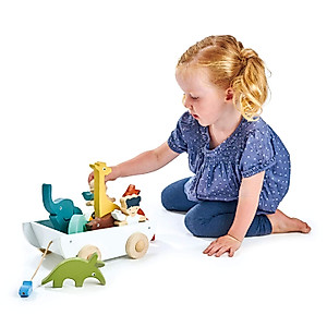 Tender Leaf Toys - The Friend Ship - 12 Pieces Pull Toy Ship Set with Stackable Animals and Friend Figures - Early Learning, Creative and Imagination Play for Children 3+